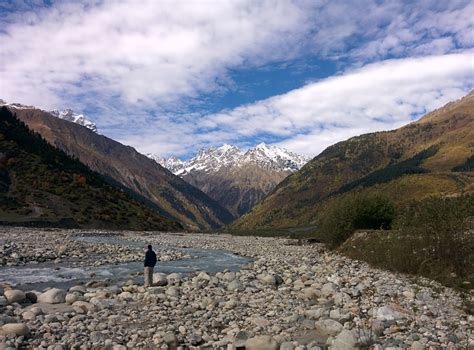 картинки пейзаж природа камень пустыня гулять пешком гора снег облако пеший туризм