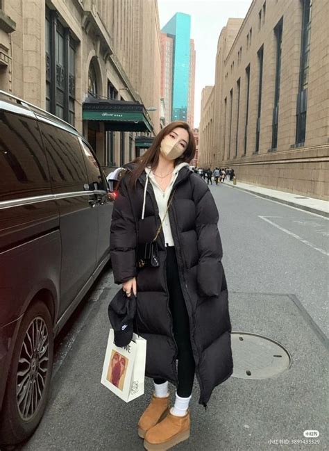 ปักพินโดย Chris E ใน Fashion Outfits เสื้อผ้าหน้าหนาว แฟชั่นหน้าหนาว ชุดแฟชั่น