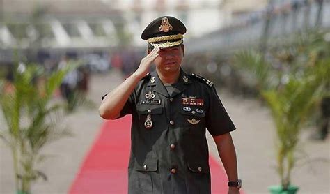 38년 장기 집권 훈센 후계자 장남 육군 대장 진급