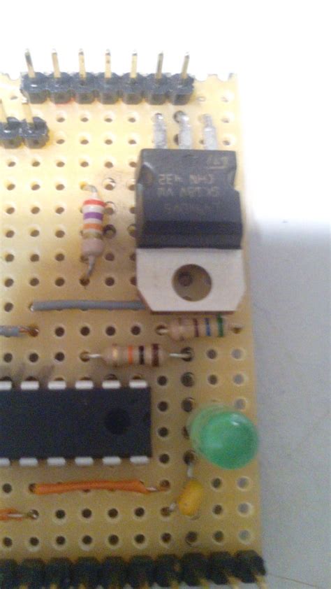 Cheap And Easy Picaxe Robot Board With Serial Cable 12 Steps With