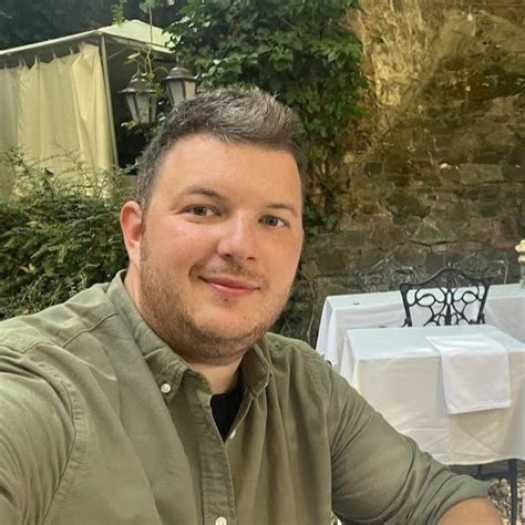 Dániel Molnár Youtube