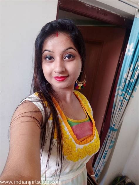 Married Indian Housewife Desi Xxx Mms Indian Girls Club