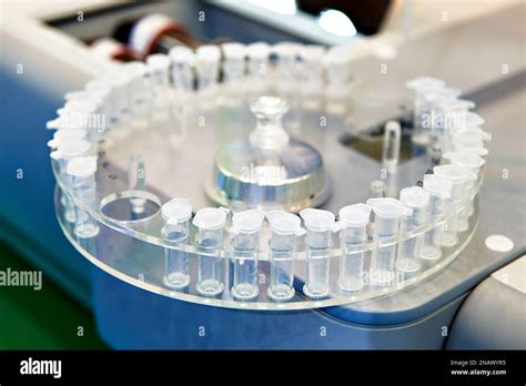 Microbiology Lab Quality Control Hi Res Stock Photography And Images Alamy