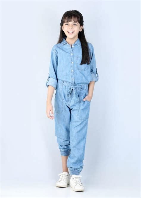 Mishka Janair Modeling Agency