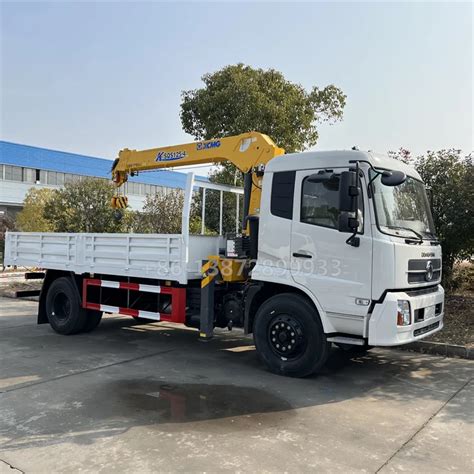 Dongfeng 7tons Truck Mounted Crane 4x2 7tons Truck Mounted Crane Dong