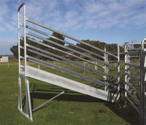 Livestock Equipment Cattle Ramp Cattle Yard Loading Ramp China Cattle Ramp And Rural Cattle Ramp