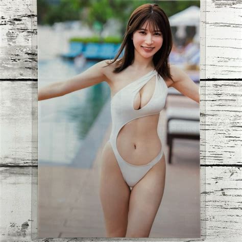 Yahooオークション 高品質ラミネート処理 雪平莉左 ヤングジャ
