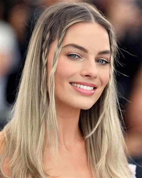 𝓜𝓪𝓻𝓰𝓸𝓽 𝓡𝓸𝓫𝓫𝓲𝓮 𝓕𝓪𝓷 𝓟𝓪𝓰𝓮 On Instagram “love Her Smile 💟 • • • • • • •