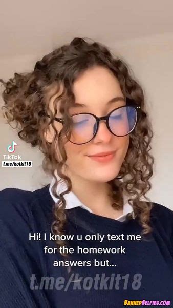 Sophia 19 Years Old College Girl Teases Perfect Body On Tiktok