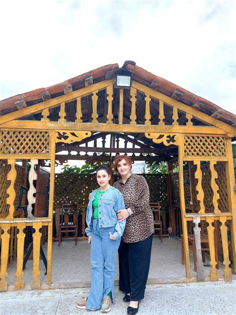 ცეკვის მორიგე მშობლები Facebook