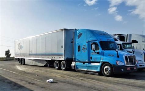 Aws Snowmobile Physically Moving Exabytes Of Data To Cloud On Trucks