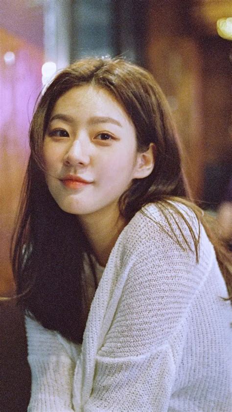 youtuber enfrenta reação negativa após criticar kim sae ron e excluir