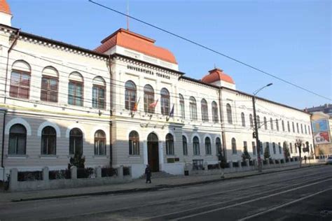 Expoziție De Roboți și Drone La Utcn Simulare De Admitere și Ziua