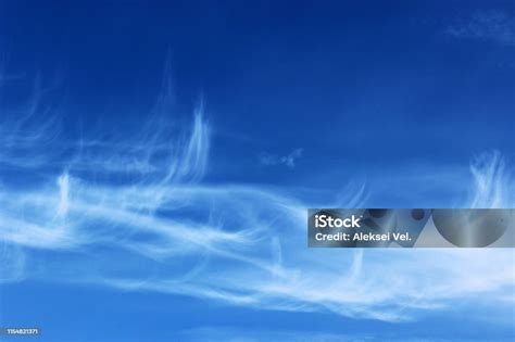 Beautiful Wallpapers For Desktop The Wind Blows Away The Clouds In The