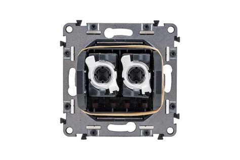 Информационная розетка Legrand Valena Life двойная Rj45 Кат 5е Utp С лицевой панелью Белая