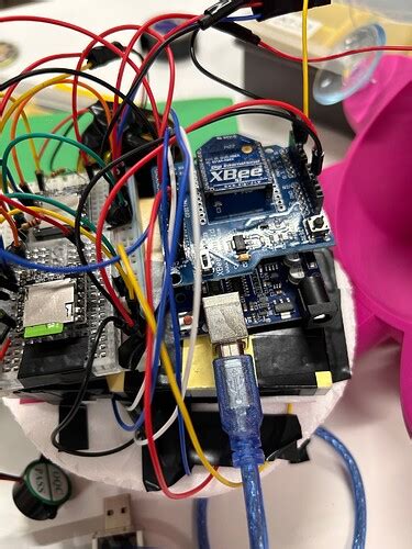 Arduino Uno Board Wireless Communication With 2 Xbee S1 Networking Protocols And Devices