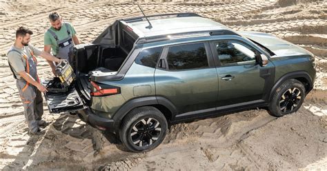 Renault Duster Ute Revealed With A Tiny Tray Carexpert