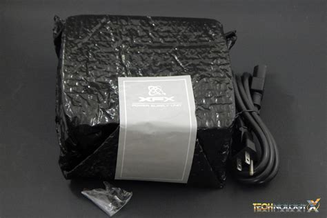 Xfx Xtr 1050w Gold Rated Power Supply Unboxing And Overview Technology X