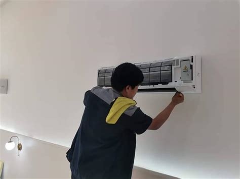 ล้างแอร์บางพลี0924082907ซ่อมแอร์บางปูสมุทรปราการ ย้ายแอร์บางปลา ติดตั้งแอร์บางเสาธงบริการดีราคา