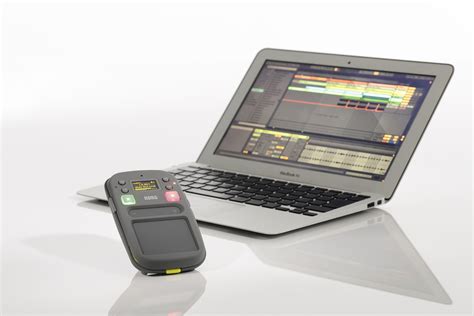 Korg Ko2s Kaossilator Phrase Synthesizer Gear4music