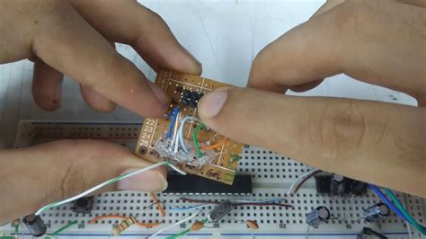 Protoboard Conectar El Atmega328p A La Pc Por Medio De Un Max232 Y Un Db9 Youtube