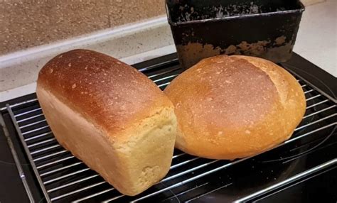 УИХ ын гишүүн Т Аюурсайхан “Хөрөнгөний талх” барих хоббитой