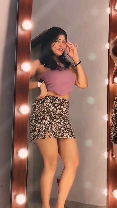 අම්මෝ කණ්නාඩියට පේන එක දැක්කද බලන්න 😏 දැක්කෙ නැත්තම් ඇස් වල ලෙඩ Youtube