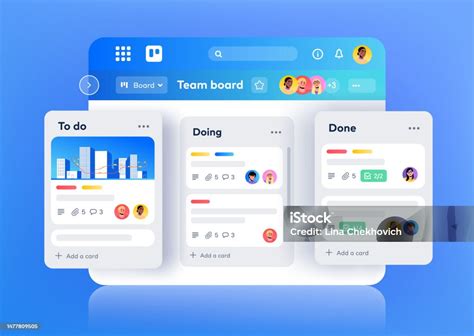 목록 작성 응용 프로그램 작업 작업을 추적하기위한 플랫폼 상태 할 일 수행 중 완료 작업 추적기 관리자 집안일에 대한 스톡 벡터