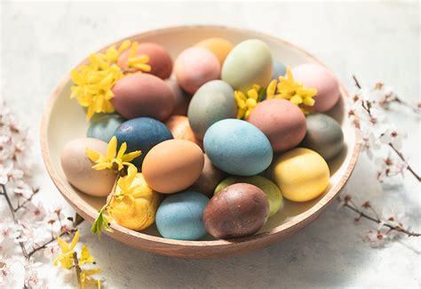 Боядисване на яйца с натурални бои Goodlife