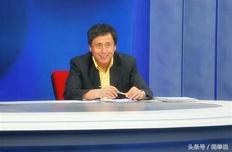 活跃在一线的10位足球解说员，你最喜欢听谁？