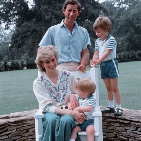 Pin By Ms Jihad On Princess Princess Diana And Charles Princes Diana Princess Diana Hair