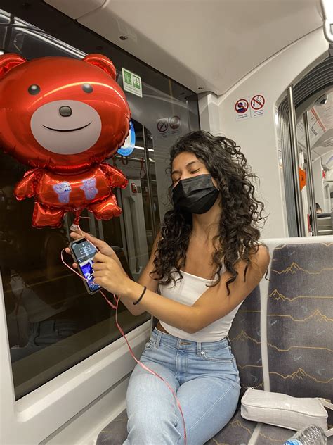 Stepsis Promised Me A Bj If I Bought Her This Balloon Scrolller