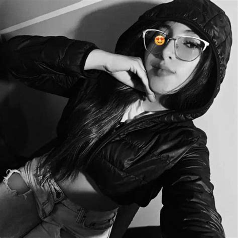 Stream Sofia Ramírez Music Listen To Songs Albums Playlists For