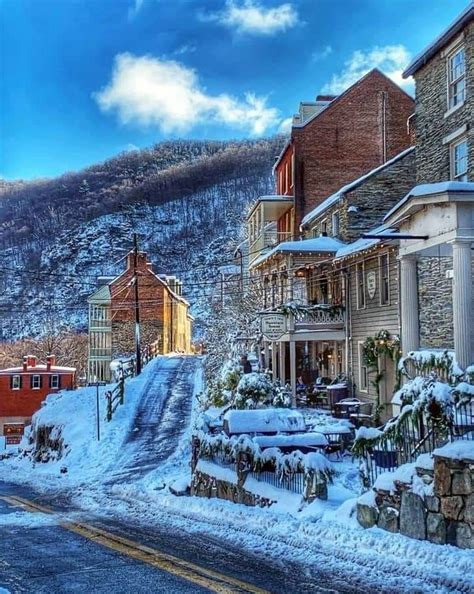 Harpers Ferry Christmas 2025 Basia Carmina