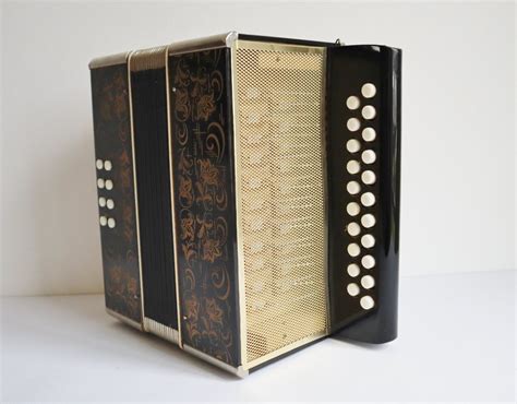 Weltmeister 2 Row Diatonic Button Accordion Melodeon C F Vienna Style Made In Germany Etsy