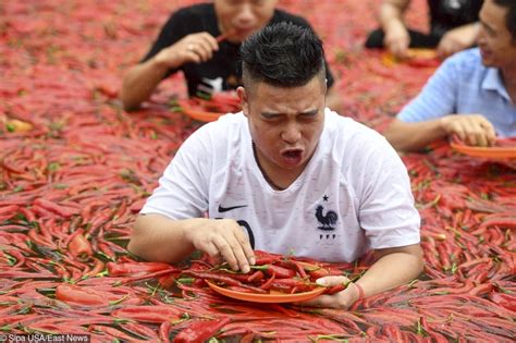 22 Coisas Malucas Que Só Poderiam Acontecer Na China Minilua