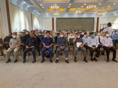 លោកឃួង ស្រេង ជំរុញឲ្យអាជ្ញាធរ ខណ្ឌ សង្កាត់ ត្រូវចុះរៀបចំសណ្ដាប់ធ្នាប់សាធារណៈឲ្យបានស្អាត