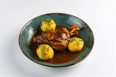 녹색 잎에서 녹색 채식주의 자 샐러드 신선한 유기농 야채의 다양한 생 야채와 함께 0명에 대한 스톡 사진 및 기타 이미지 0명 건강한 식생활 다양 Istock