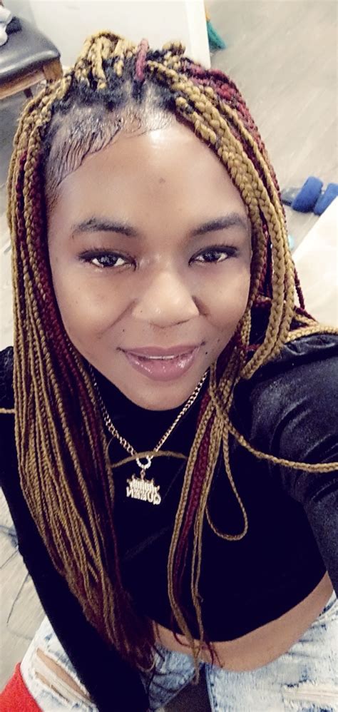 Rasheeta Small Fabover40