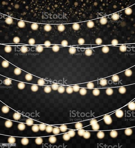 황금 크리스마스 빛나는 갈 랜드의 집합입니다 크리스마스 빛 투명 한 배경에 고립입니다 벡터 일러스트 레이 션 Eps10 조명 장식에 대한 스톡 벡터 아트 및 기타 이미지