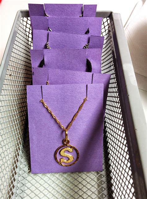 10 Jewelry Display Idea Jewellery Display Diy Jewelry Display Jewelry