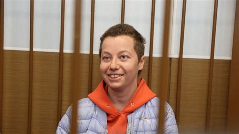 СМИ опубликовали два письма режиссёра Жени Беркович из СИЗО