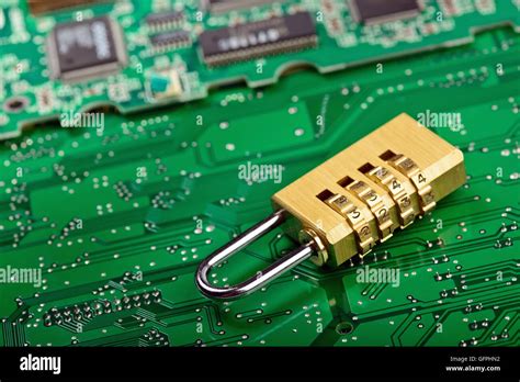 Circuit Board Brain Hi Res Stock Photography And Images Alamy