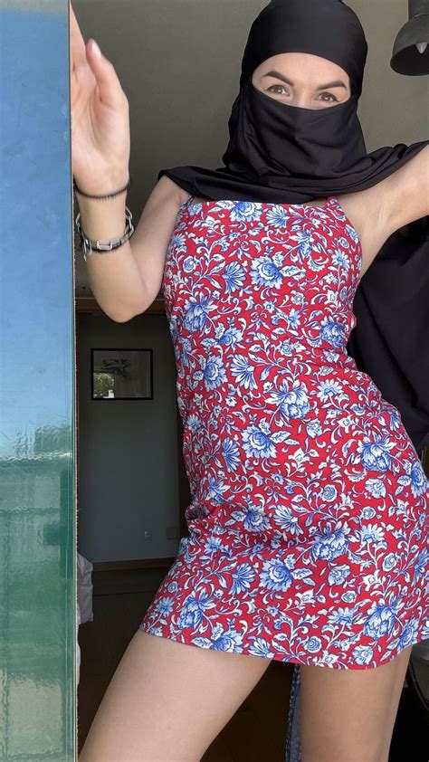 I Look Very Sexy In This Dress R Tightdresses