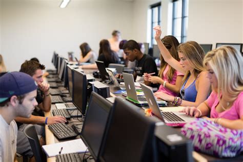 Plugging In And Out With Technology In The Classroom The Sandspur