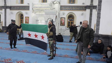 التكبيرات تصدح في الجامع الأموي بدمشق فيديو إرم نيوز