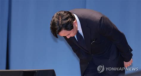 최윤범 시장 혼란 진심 사과공개매수후 상한가 예상 못해종합2보