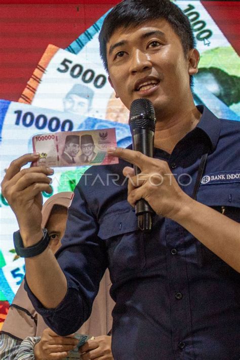 Sosialisasi Keaslian Uang Rupiah Di Palu Antara Foto