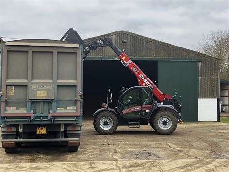Combine Headers How Much Difference Does A Header Make Crop Production Magazine