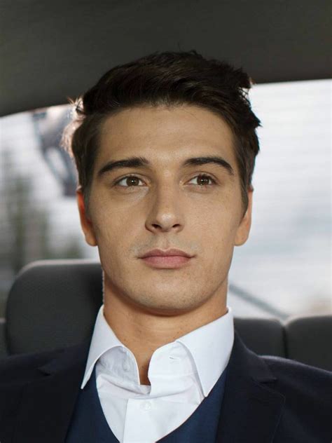 Кучерявые актеры россии мужчины список с фото